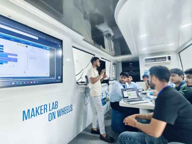 Infosys Springboard Maker Lab on Wheels Program | Best Engineering College